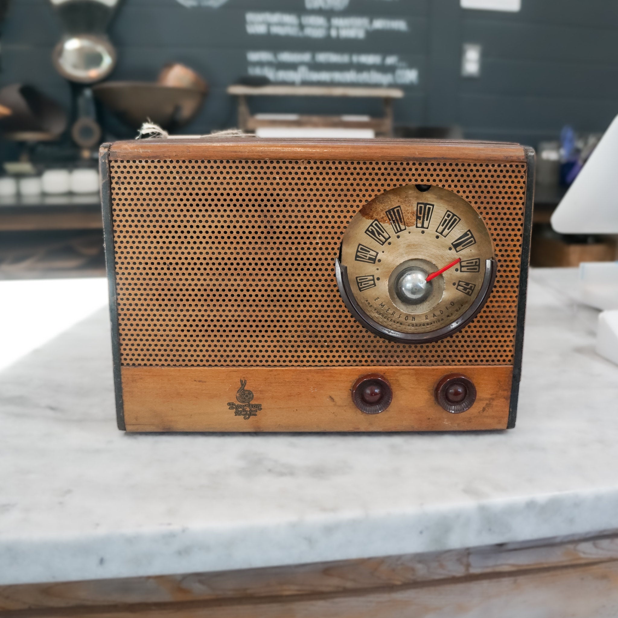 1940s Emerson Tube Radio | Mayflower Mercantile