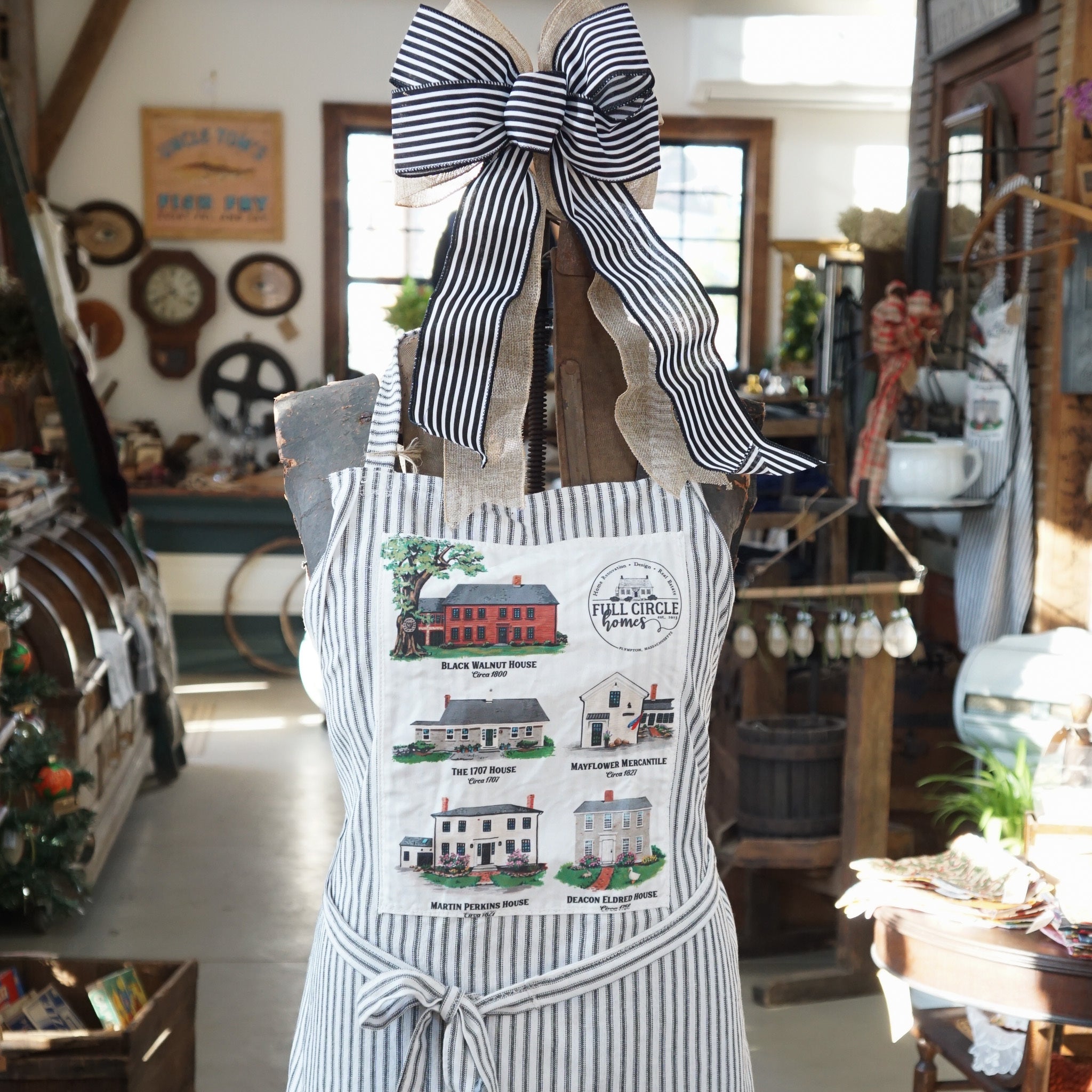 Full Circle Homes House Aprons | Mayflower Mercantile